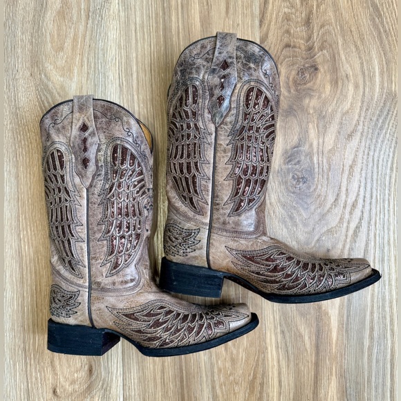 Corral | Shoes | Corral Ladies Brown Black Wing And Cross Square Toe ...